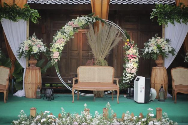 Prosesi Pernikahan Adat Palembang yang Unik | kumparan.com