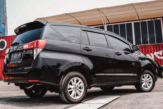 Panjang Mobil Innova, Ini Spesifikasi Lengkapnya | kumparan.com