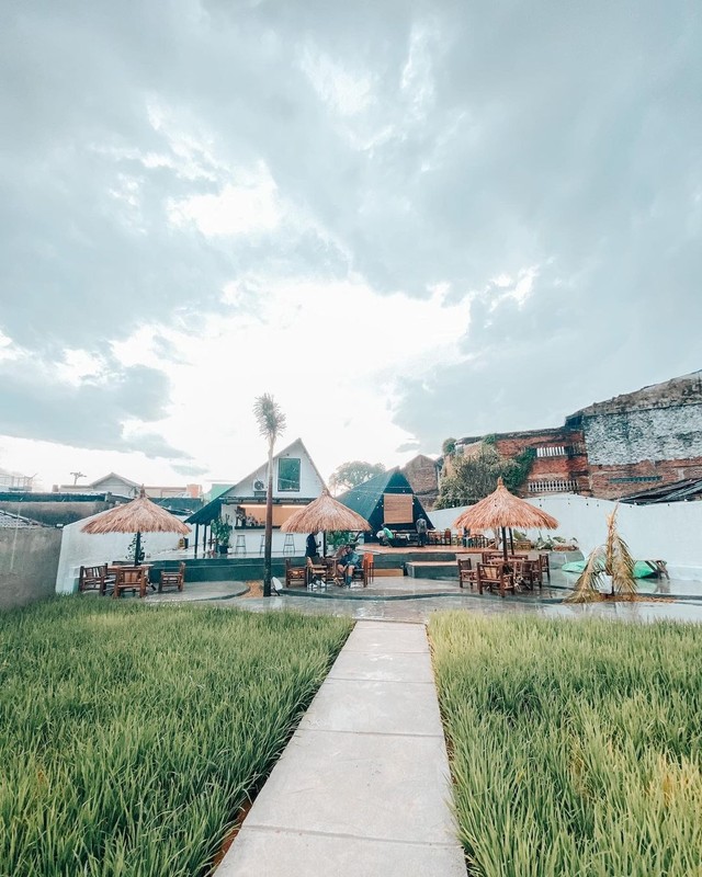 Warunk Basian: Restoran Khas Nusantara dengan Vibes Pedesaan di Bandar ...