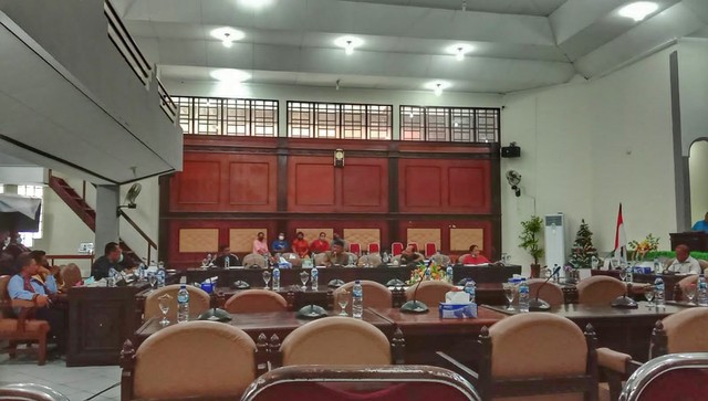 DPRD Minta Pemkab Sikka Konsultasi Dana BOK ke Kemenkes | kumparan.com