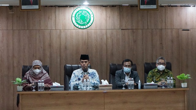 Komisi Fatwa MUI Nyatakan Vaksin Merah Putih Unair Halal | kumparan.com Komisi Fatwa MUI Nyatakan Vaksin Merah Putih Unair Halal | kumparan.com