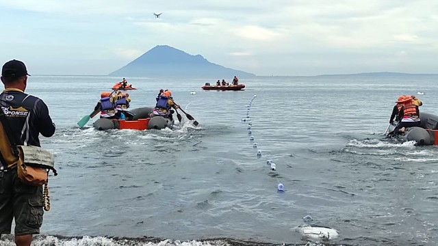Basarnas Manado Gelar Mini Event HART dan Dayung Perahu Karet ...