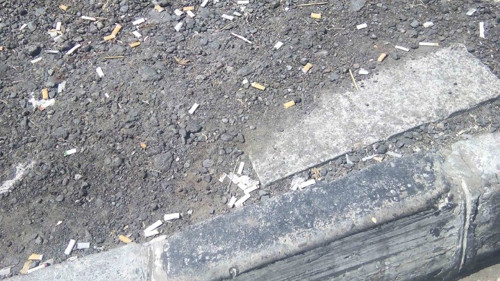 JANGAN BUANG PUNTUNG ROKOK SEMBARANGAN | kumparan.com