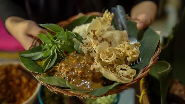 Cara Membuat Bumbu Pecel, Sederhana tapi Enak | kumparan.com