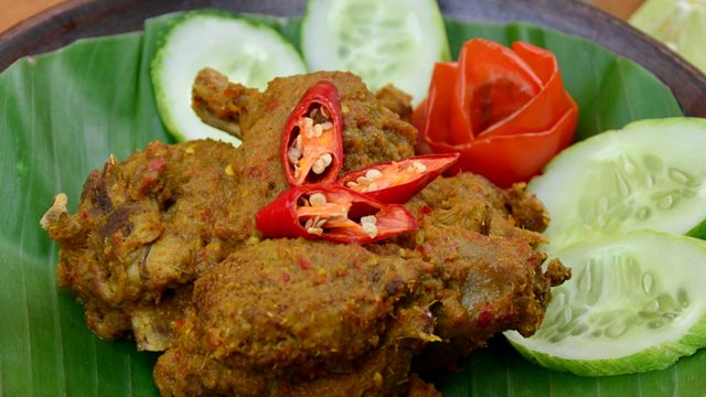 Bumbu Rica-rica Ayam yang Enak dan Nendang | kumparan.com