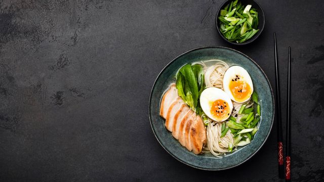 Resep Ramen Simpel untuk Makan Keluarga | kumparan.com