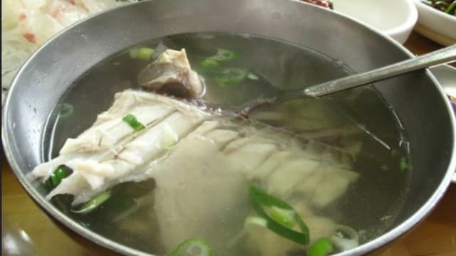 Resep Kaldu Ikan untuk MPASI Bayi | kumparan.com