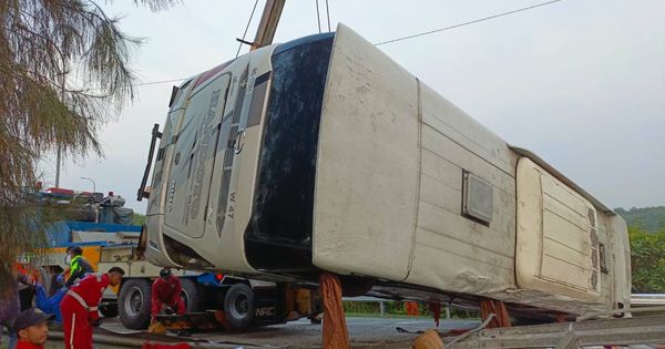Bus Handoyo: Berita Bus Handoyo Terbaru dan Terupdate - kumparan
