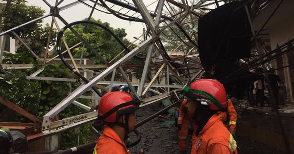 Tower RRI Roboh: Berita Tower RRI Roboh Terbaru dan Terupdate - kumparan