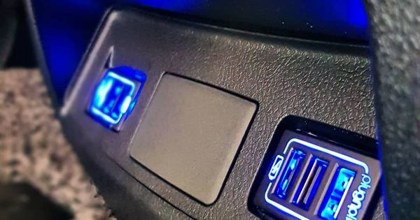 Slot USB: Berita Slot USB Terbaru dan Terupdate - kumparan