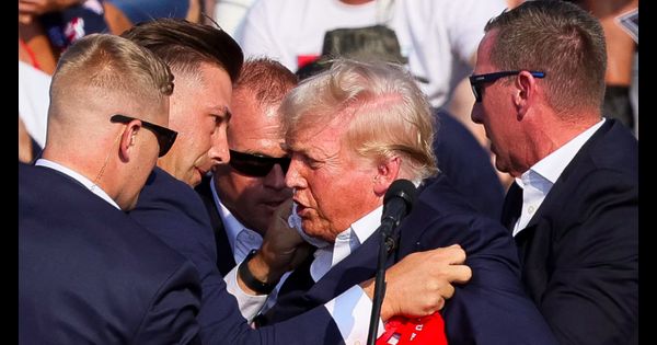 Trump Ditembak saat Kampanye | Breaking News