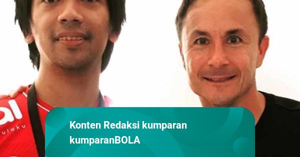 Rian D'Masiv, Dennis Wise, dan Tribune Istimewa Stadion GBK | kumparan.com