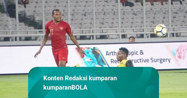 Cerita Tinus Pae yang Pernah Bercita-cita Jadi Pemain Persib | kumparan.com