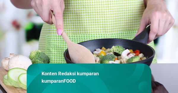 Unik! Influencer Ini Membuat Makanan dan Alat Memasak Serba Mini ...