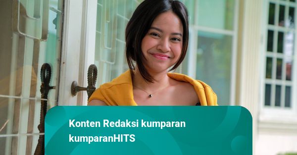 Hanggini Mengaku Stres Main di Film Kembang Api | kumparan.com