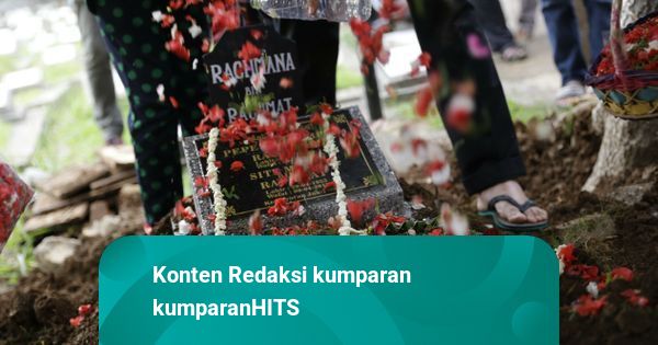 Komedian Nana Krip Dimakamkan Satu Lubang dengan Dua Saudaranya ...