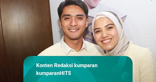Curhat Istri Ricky Harun yang Takut Mati Muda Sebelum Berhijab ...