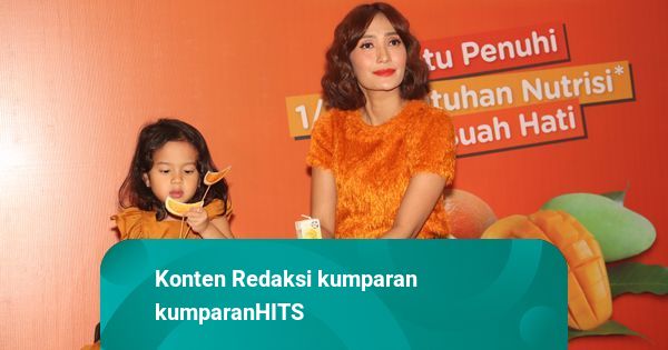 Artika Sari Devi Perkenalkan Sayuran kepada Anak Sejak Dini | kumparan.com