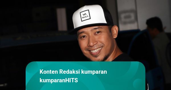 Kilas Balik Denny Cagur, Tukang Combro yang Jadi Presenter Ternama ...