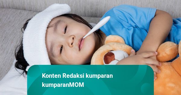 Anak Demam, Sebaiknya Kompres Air Hangat atau Dingin Ya? | kumparan.com