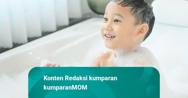 3 Alasan Anak Sebaiknya Tidak Pakai Sampo dan Sabun Orang Dewasa saat ...