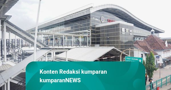 Foto: Jalur Integrasi Halte-Stasiun Jatinegara Resmi Beroperasi ...