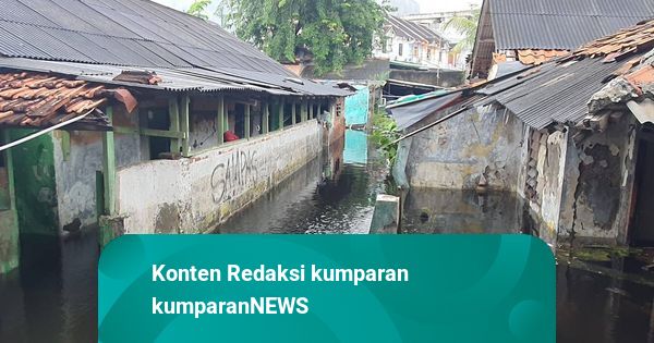 Melihat Kampung Bekasi Bulak yang Selalu Banjir, Airnya Hitam Pekat ...