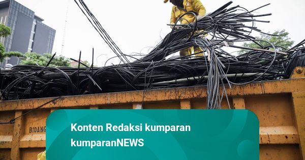 Foto: Penataan Kabel Jaringan Utilitas di Jakarta | kumparan.com