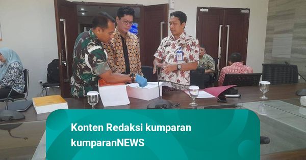 7 Jam Geledah Kantor Basarnas, Puspom TNI dan KPK Angkut 2 Boks dan 1 ...
