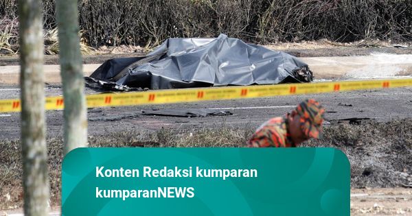 Saksi Mata Jet Pribadi Jatuh di Jalanan Malaysia: Saya Melihat Jasad ...