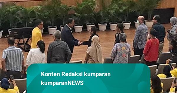 Anies Hadiri 'Adu Gagasan' di Kampus FISIP UI | kumparan.com