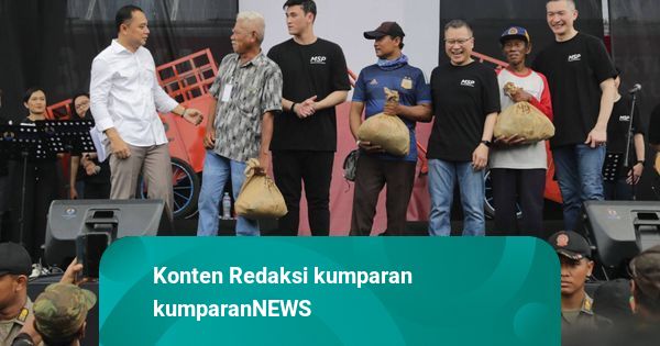 Gereja Mawar Sharon Bagikan Ribuan Sembako, Walkot Eri: Surabaya Kota ...
