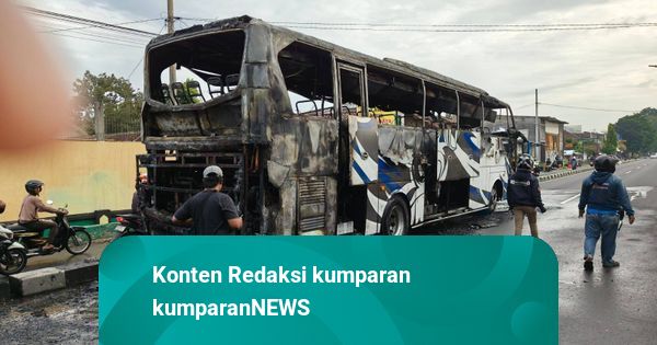 Korsleting Freon AC Diduga jadi Penyebab Bus PO Haryanto Terbakar di ...
