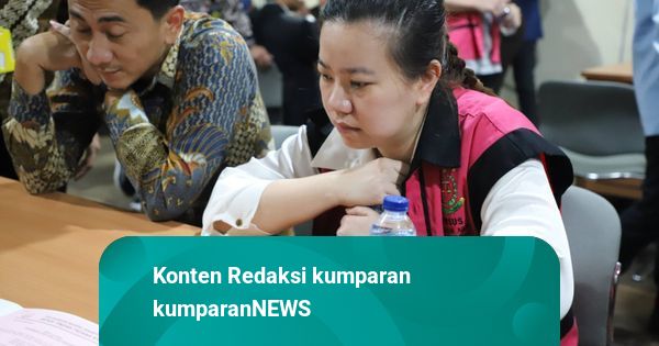 Kejagung Limpahkan 10 Tersangka Korupsi Timah ke Kejari Jaksel ...