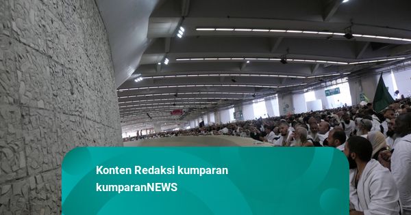 Foto: Jemaah Haji Mulai Laksanakan Lempar Jumrah Aqabah di Jamarat ...