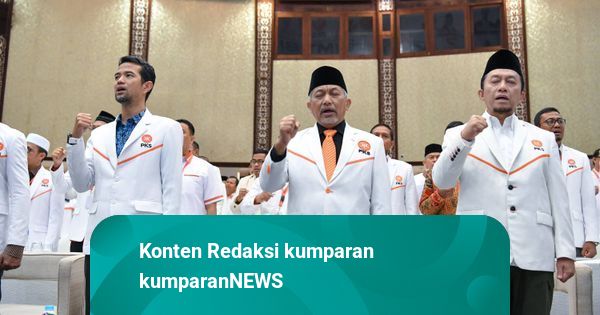 PKS Usung Mahyeldi dan Vasco Ruseimy di Pilgub Sumbar 2024 | kumparan.com