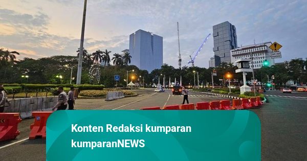Ada Aksi Solidaritas untuk Gaza, Jalan Medan Merdeka Selatan Ditutup ...