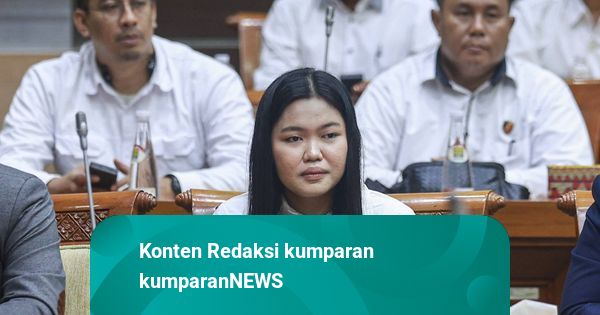 Foto: Ekspresi Dwi Ayu, Korban Penganiayaan Anak Bos Toko Roti Saat di ...