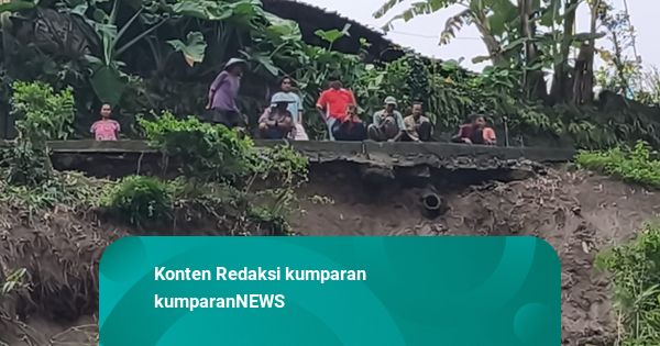 Tebing Setinggi 20 Meter di Magetan Longsor Timpa Rumah Warga ...