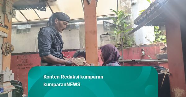 Merayakan Idul Adha dengan Tradisi Ngejot di Bali | kumparan.com