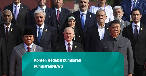 Foto: Kemunculan Prabowo di Parade Militer Besar di China | kumparan.com