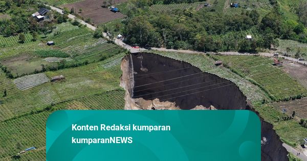 Foto: Melihat Longsoran Tanah Raksasa di Kabupaten Aceh Tengah ...