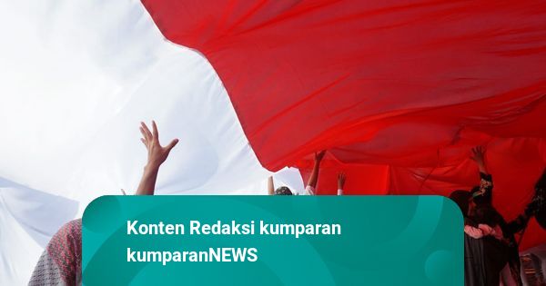 Foto: Kibar Merah Putih dan Bendera Tauhid di Reuni 212 | kumparan.com