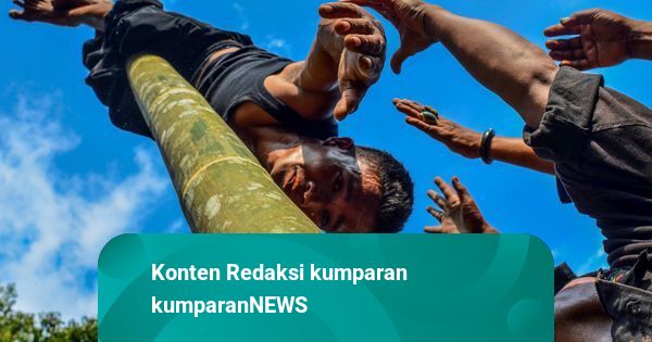 Esai Foto: Pertunjukan Kesenian Akrobatik Lais dari Tanah Sunda di ...