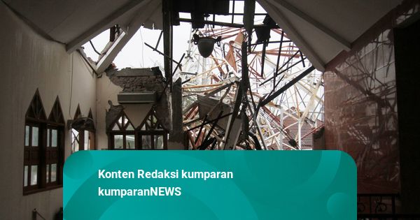 Fakta-fakta Robohnya Tower RRI di Radio Dalam | kumparan.com