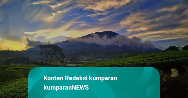 Air Danau Kawah Gunung Dempo Berubah Warna dari Hijau Tosca ke Abu-abu ...