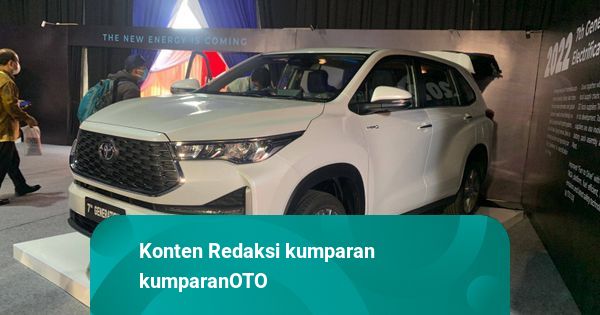 Berita Populer: Perbedaan Toyota Kijang Innova Lama dan Baru; Mobil ...