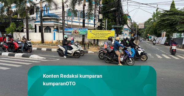 Berita Populer: Lawan Arus Simpang Ragunan; Toyota bZ4X Touring ke ...