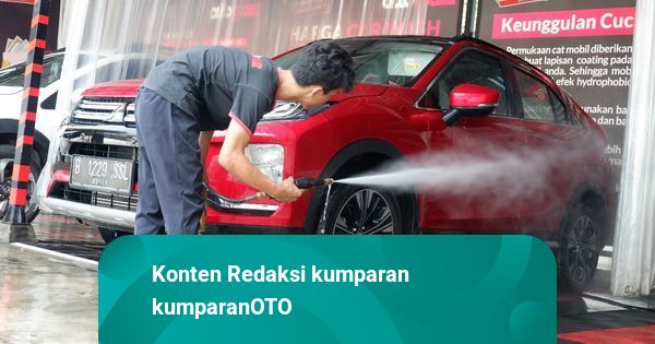 Cuci Mesin Mobil yang Benar, Jangan Asal Semprot Air | kumparan.com