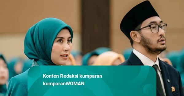 Gaya Syahnaz Sadiqah saat Dilantik Jadi Ketua TP-PKK, Pakai Busana ...
